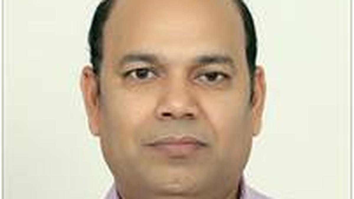 Surya Prakash Singh is first researcher from CSIR-IICT to receive INSA Distinguished Lecture ...